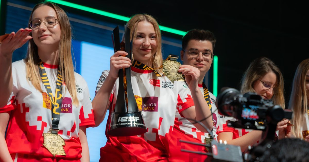 Польская женская сборная обошла BetBoom Team в рейтинге лучших команд ...