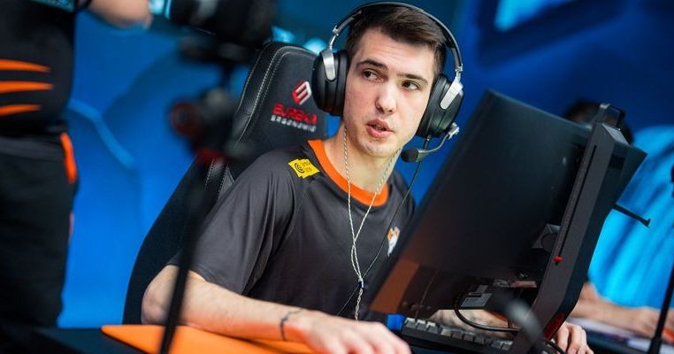 Virtus.pro уступила Team Secret и покинула Europe MENA League 2025 ...