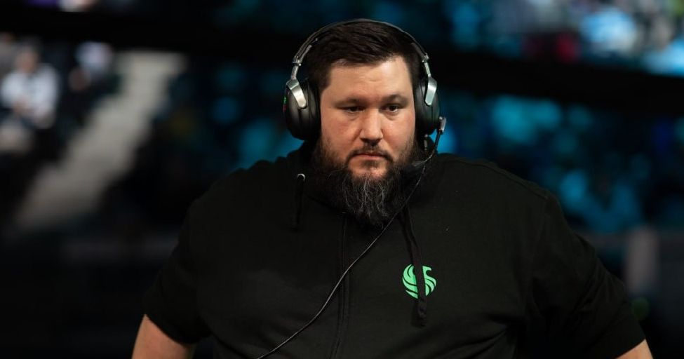 Kassad раскритиковал тренерский состав Team Falcons