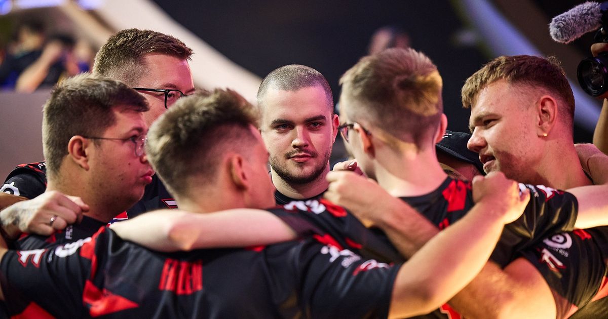 FaZe Clan победила OG и прошла на BLAST Premier: Fall Final 2024
