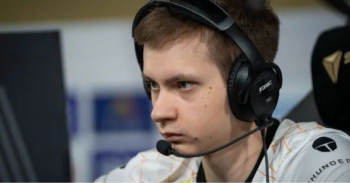 Power Rangers против 1win Team — ставки на матч Dota 2