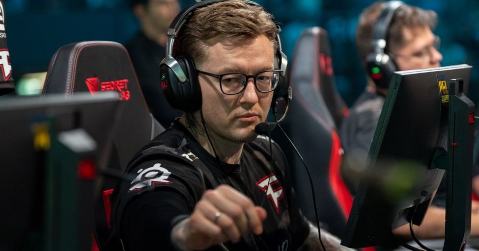 FaZe Clan против Astralis — ставки на киберспорт
