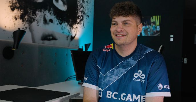 Perfecto назвал любимый сериал, стримера и скин в CS:GO