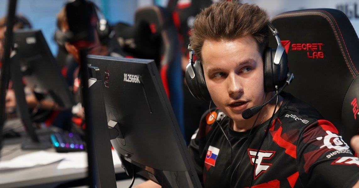 FaZe Clan начала выступление на BLAST Premier: Fall Showdown 2024 с победы над Rare Atom