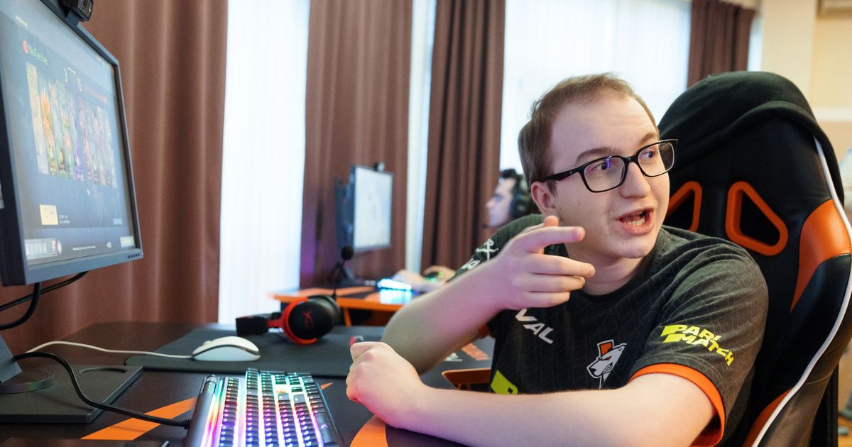 Save- сыграл 118 матчей в Dota 2 за восемь дней