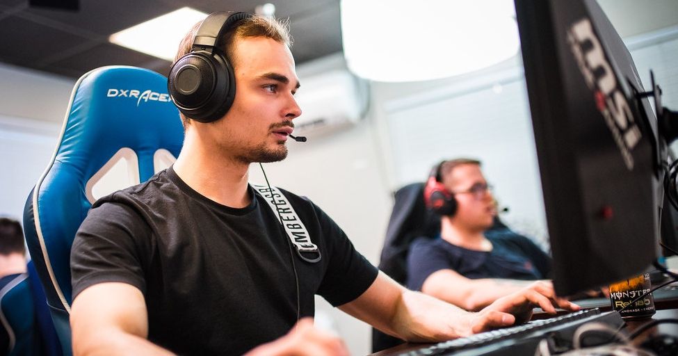 Официально: Alliance подписала состав Palantimos и Kidaro