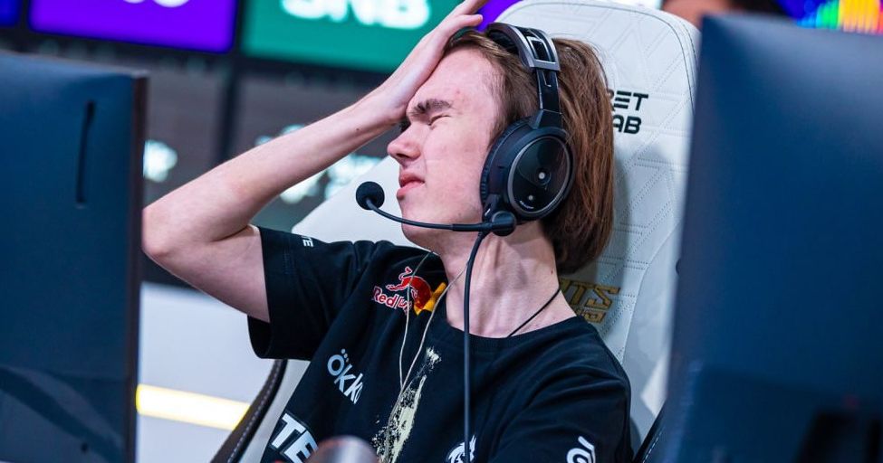 Стример Mokrivskiy купил тег donk в Telegram за ₽2,5 млн