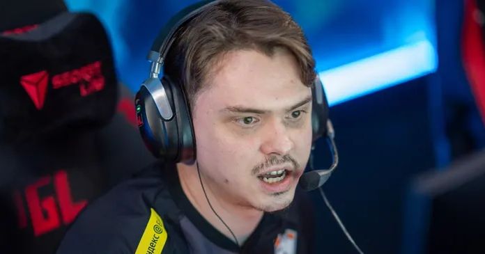 Virtus.pro против GamerLegion — ставки на матч CS2