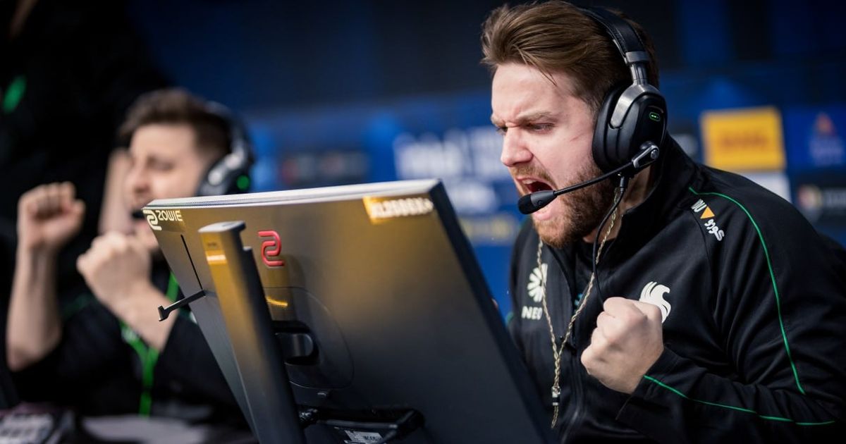 FaZe Clan против Team Falcons — ставки на киберспорт