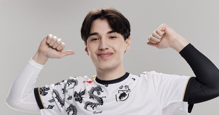 Team Spirit победила LGD Gaming и прошла в полуфинал верхней сетки на ...