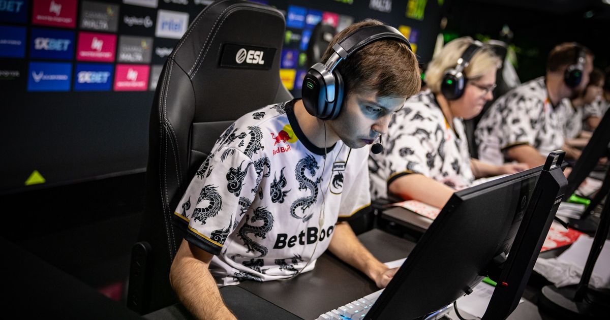 Team Spirit сыграет с Natus Vincere в четвертьфинале ESL Pro League ...