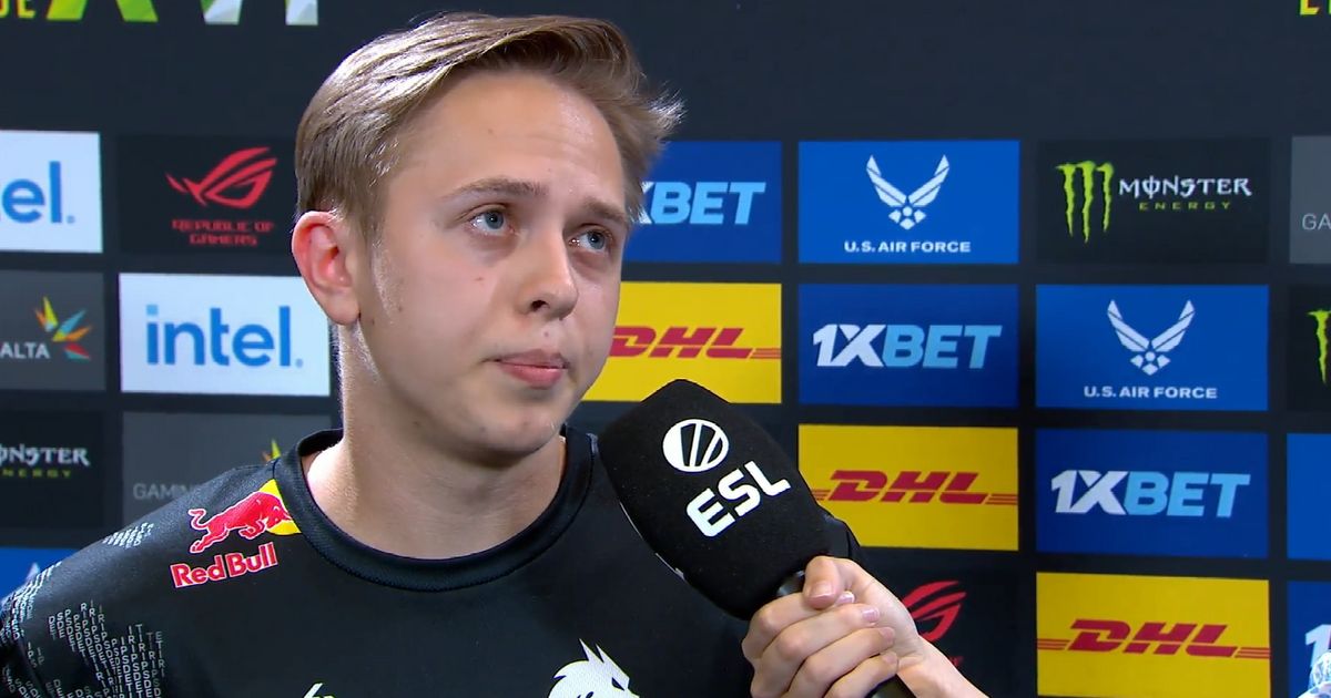 S1ren из Team Spirit поделился мнением о Fnatic и Vitality на EPL Season 16