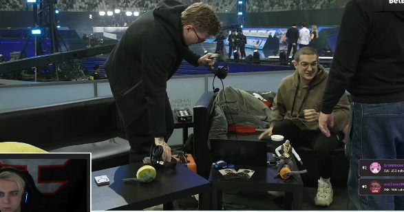 Mokrivskiy встретился с кумиром из FaZe Clan на стриме Evelone