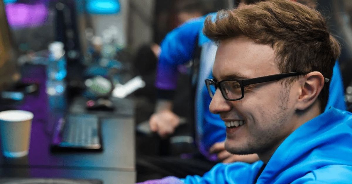 Qojqva назвал двух лучших керри-игроков в Dota 2