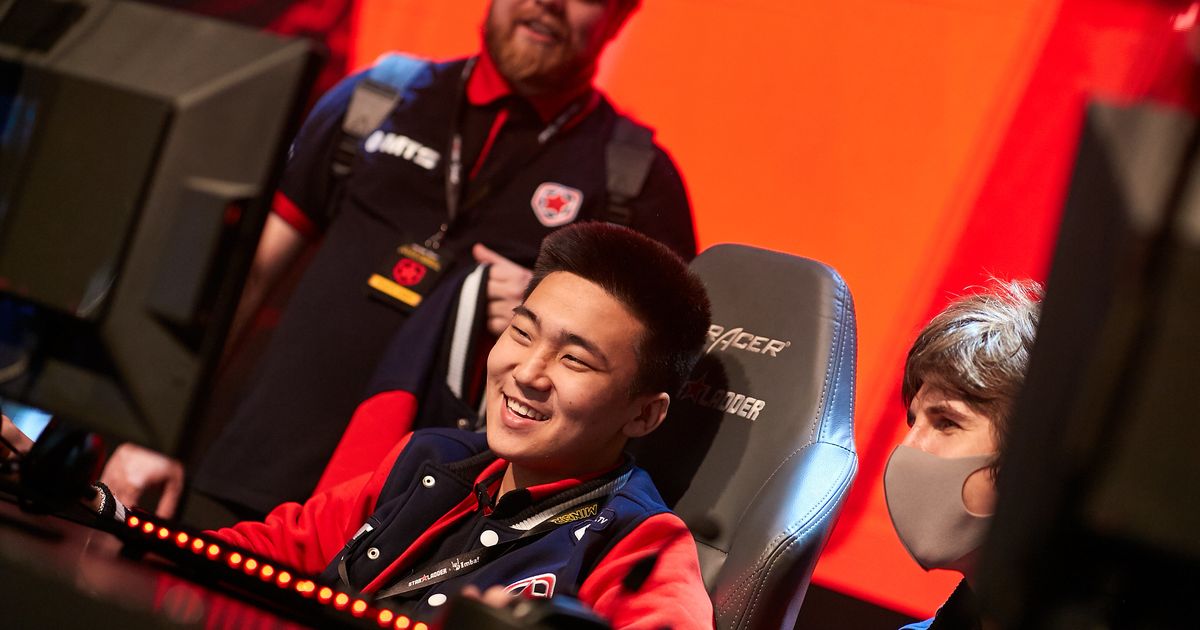 Hydra выиграла третий матч подряд на Winline Dota 2 Champions League ...