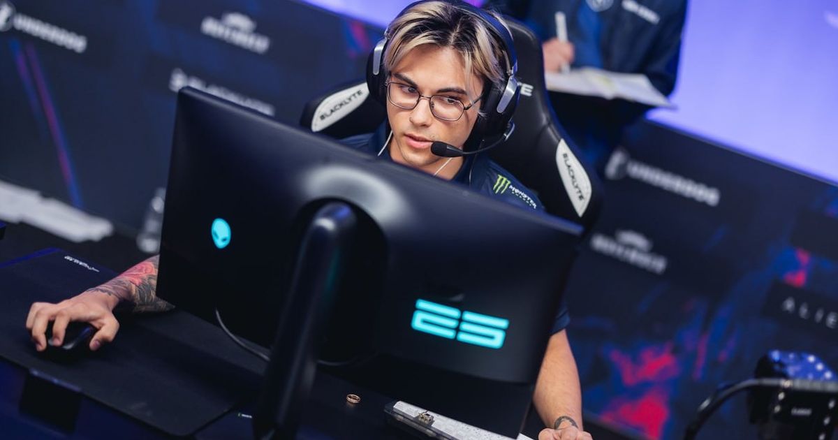 Twistzz высказался после вылета FaZe из CS2 Asia Championships 202