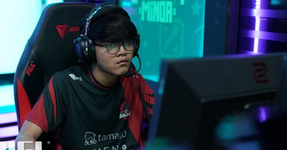 Bleed Esports и Neon Esports начали выступление в отборочных на ESL One ...