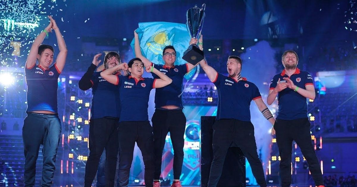 Dosia представил команду мечты по CS — с ней он выиграл мейджор