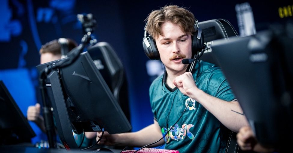 FlyQuest обыграла Lynn Vision Gaming и прошла на Perfect World Shanghai ...