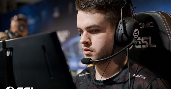 FaZe Clan победила OG на BLAST Premier: Fall Groups 2021