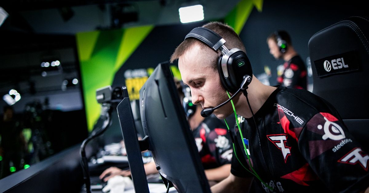 FaZe Clan выбила Natus Vincere из ESL Pro League Season 19