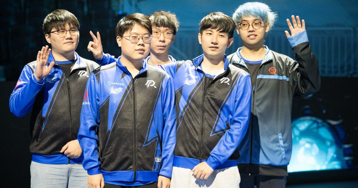 Somnus丶M, fy и Chalice покинули Azure Ray