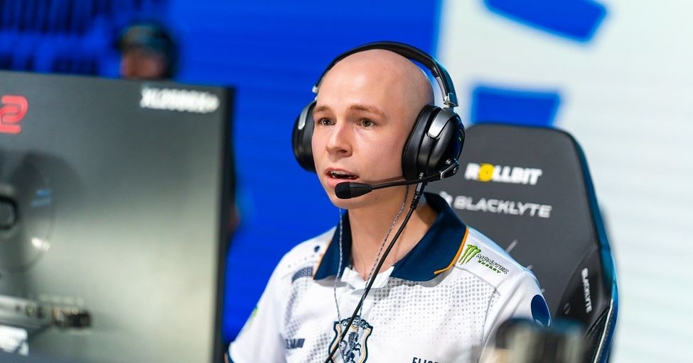 Kassad негодует нынешним уровнем игры Team Liquid