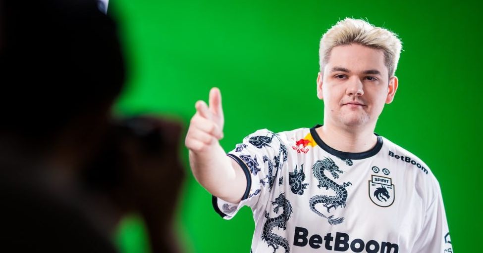 Raddan рассказал гайд для игры на керри в патче 7.37d — дело в одном ...