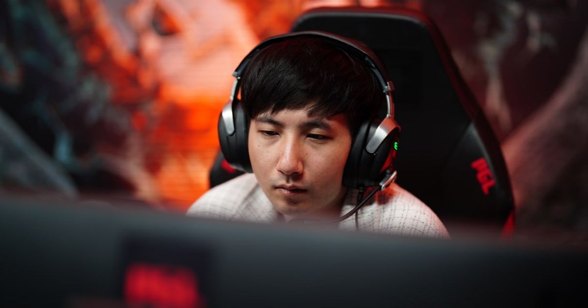 JT- и fy вошли в топ-3 лучших игроков китайского ладдера — Perfect World выплатит им призовые