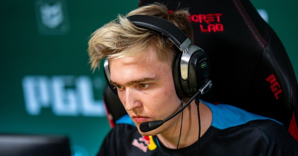 Nafany высказался о реакции комьюнити на вылет C9 из IEM Dallas 2023