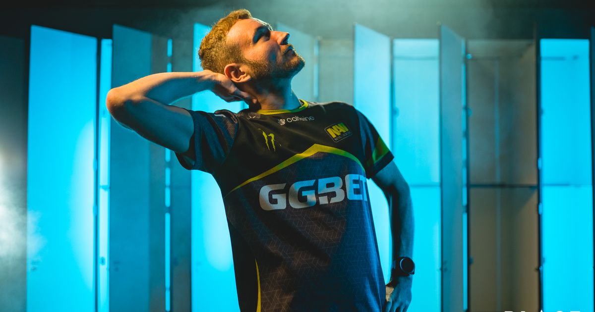 Edward прокомментировал победу над NAVI 2020 в шоу-матче по CS 1.6