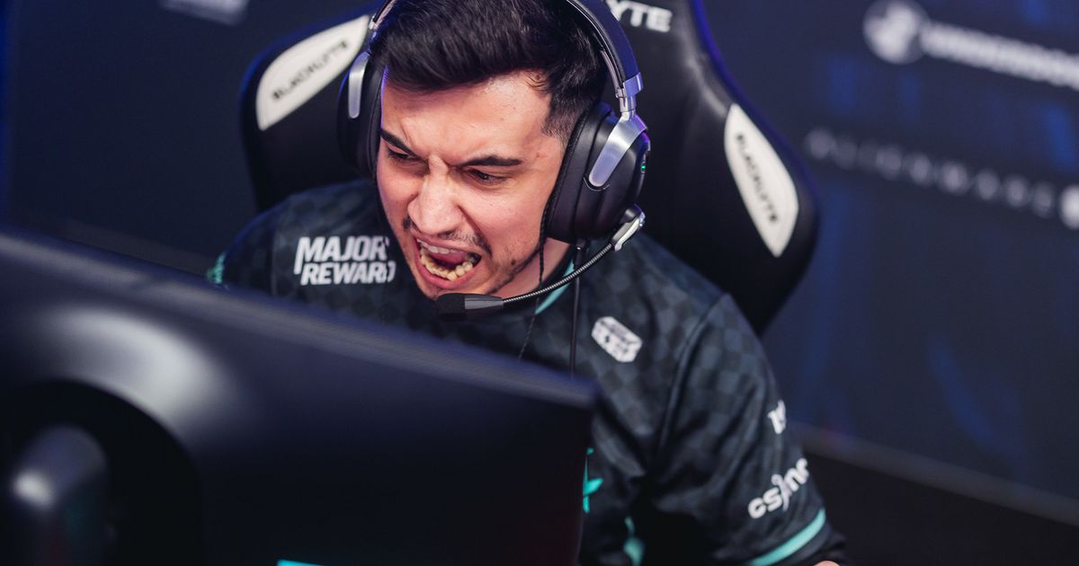 Woxic извинился перед фанатами за вылет Aurora из мейджора