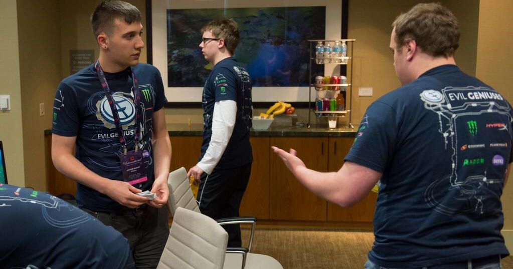 TI4: DK хотят занять место EG в топ-2