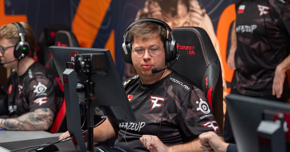 FaZe Clan одолела Rare Atom на групповом этапе PGL Bucharest 2025