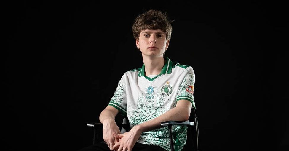 Kyousuke после присоединения к Team Falcons: «Топово»