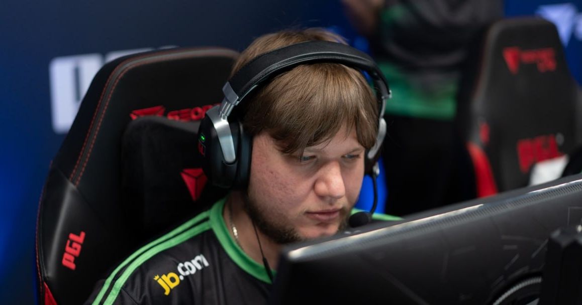 Mauisnake считает, что s1mple остается одним из лучших игроков в CS