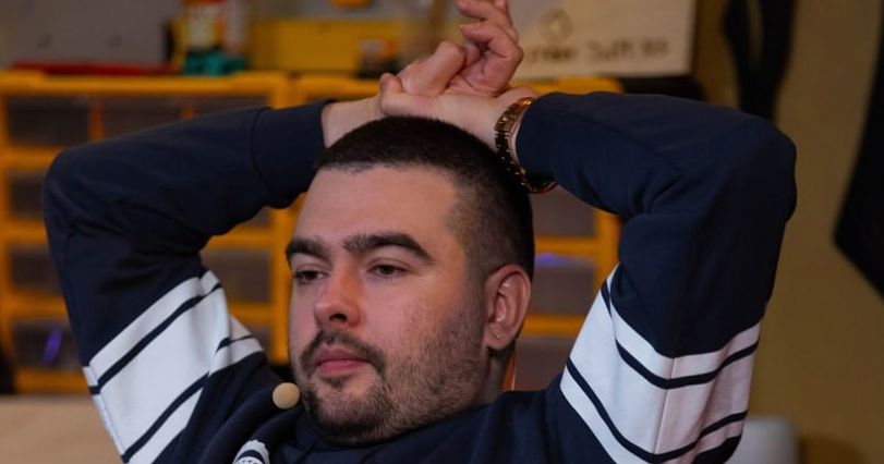 Rostik Team против Stray Team — ставки на матч по Dota 2