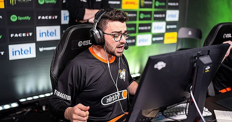 FaZe Clan против Virtus.pro — ставки на киберспорт