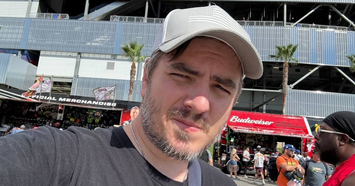 Мэддисон похвалил VooDooSh за его стримхату